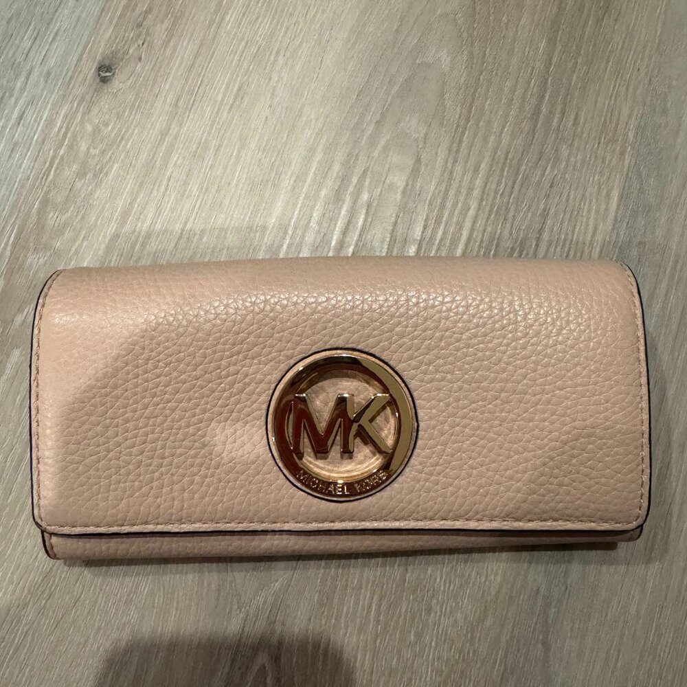 Michael Kors Pink Bi-Fold Leather Mk Logo Gold Hardwa… - Gem